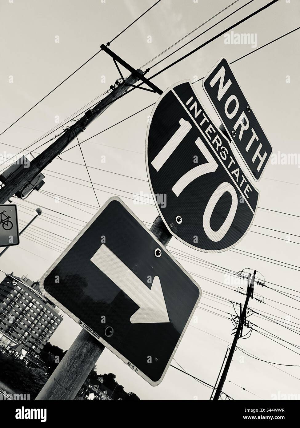 Highway 170 hi-res stock photography and images - Alamy