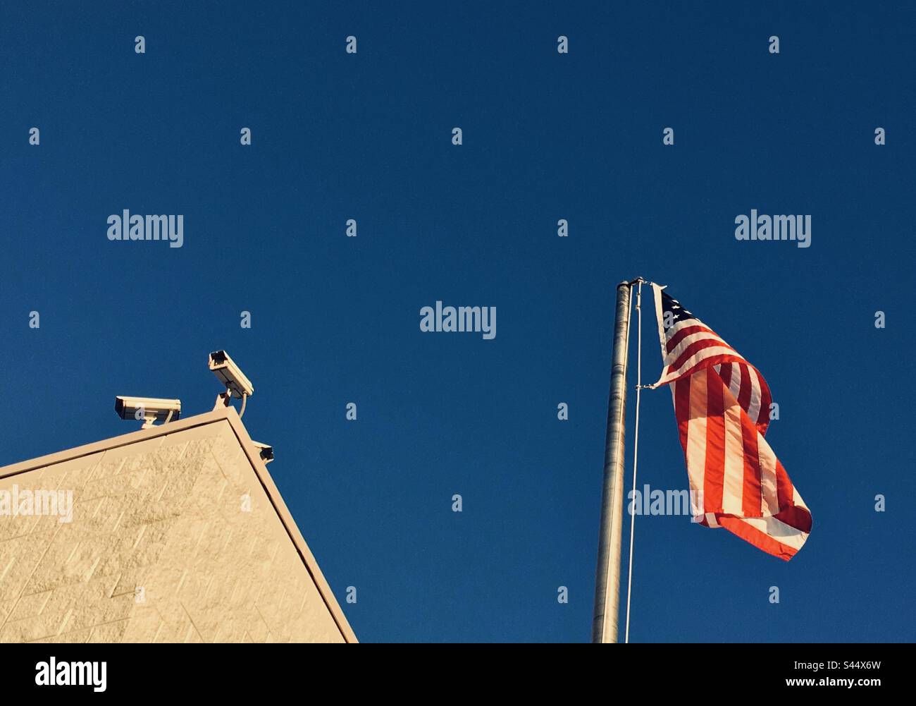 Surveillance cameras usa hi-res stock photography and images - Alamy