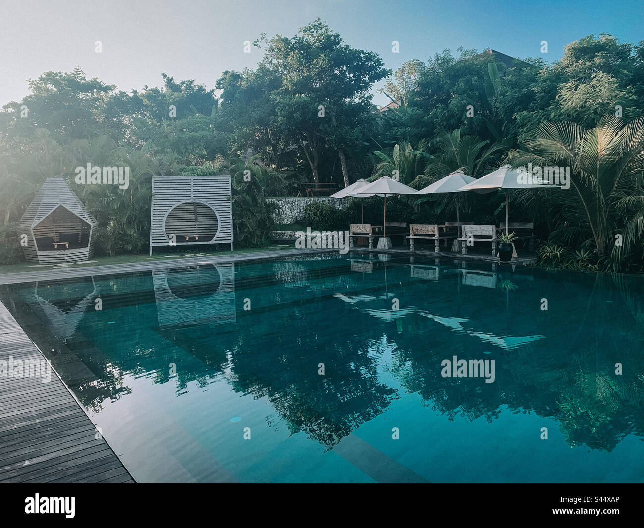 Nice reflections hi-res stock photography and images - Alamy