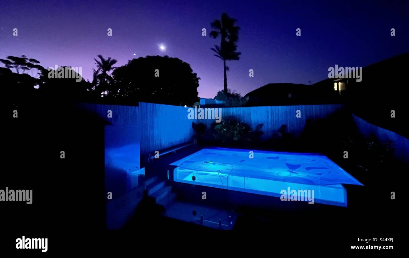 Purple swimming pool hi-res stock photography and images - Alamy