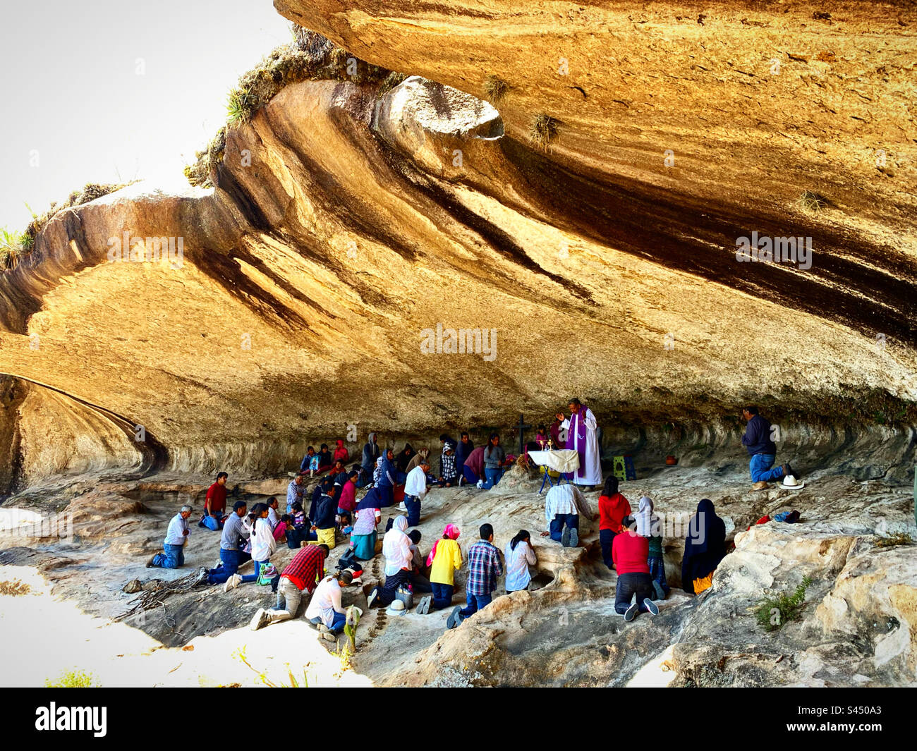 Mexican catholics attend a mass for the cristeros killed during the ...