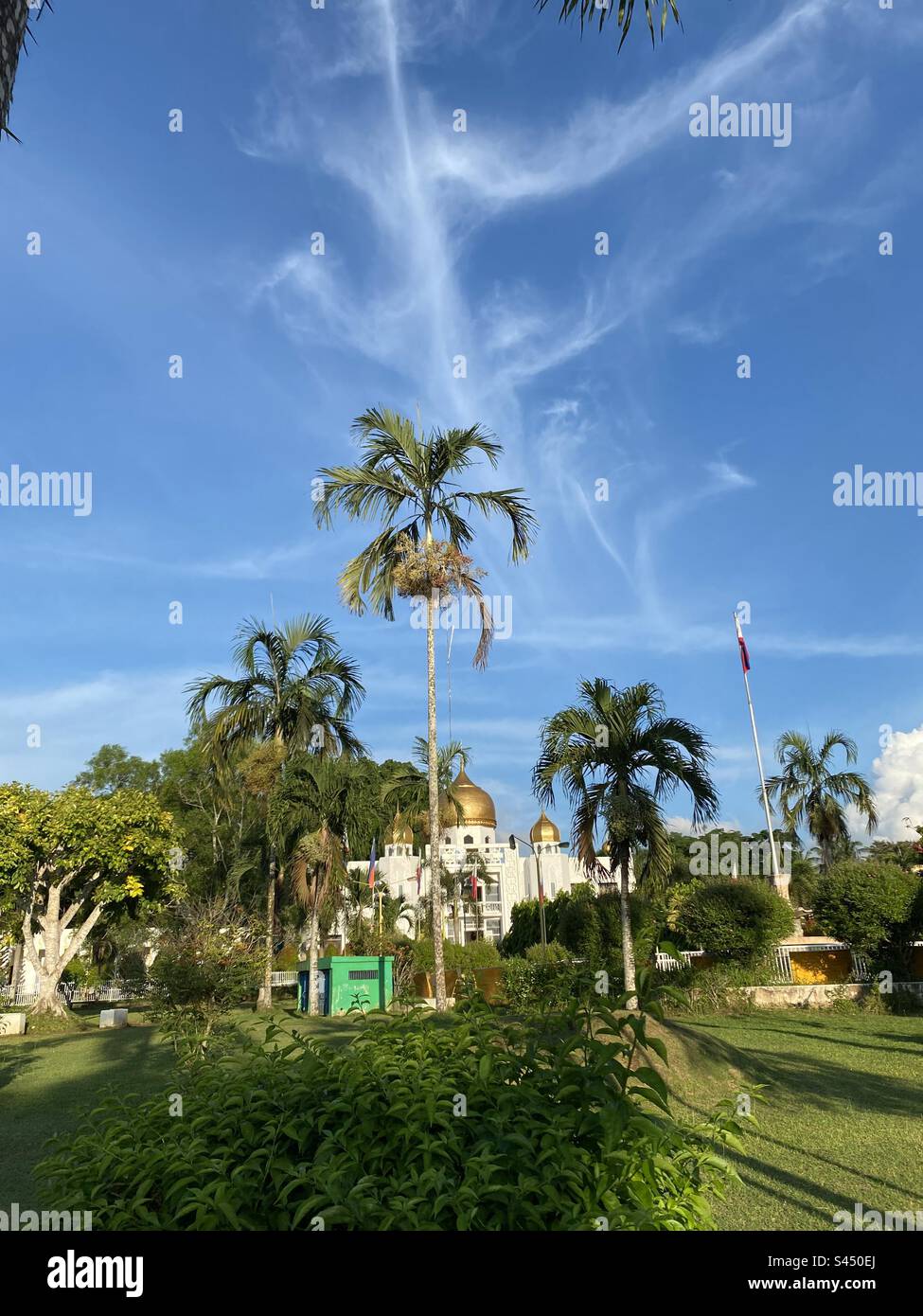Sulu mosque hi-res stock photography and images - Alamy