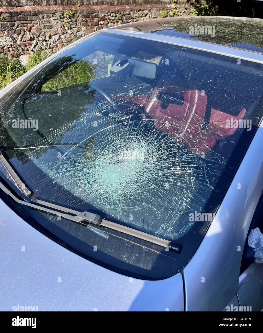 Smashed car windscreen hi-res stock photography and images - Alamy