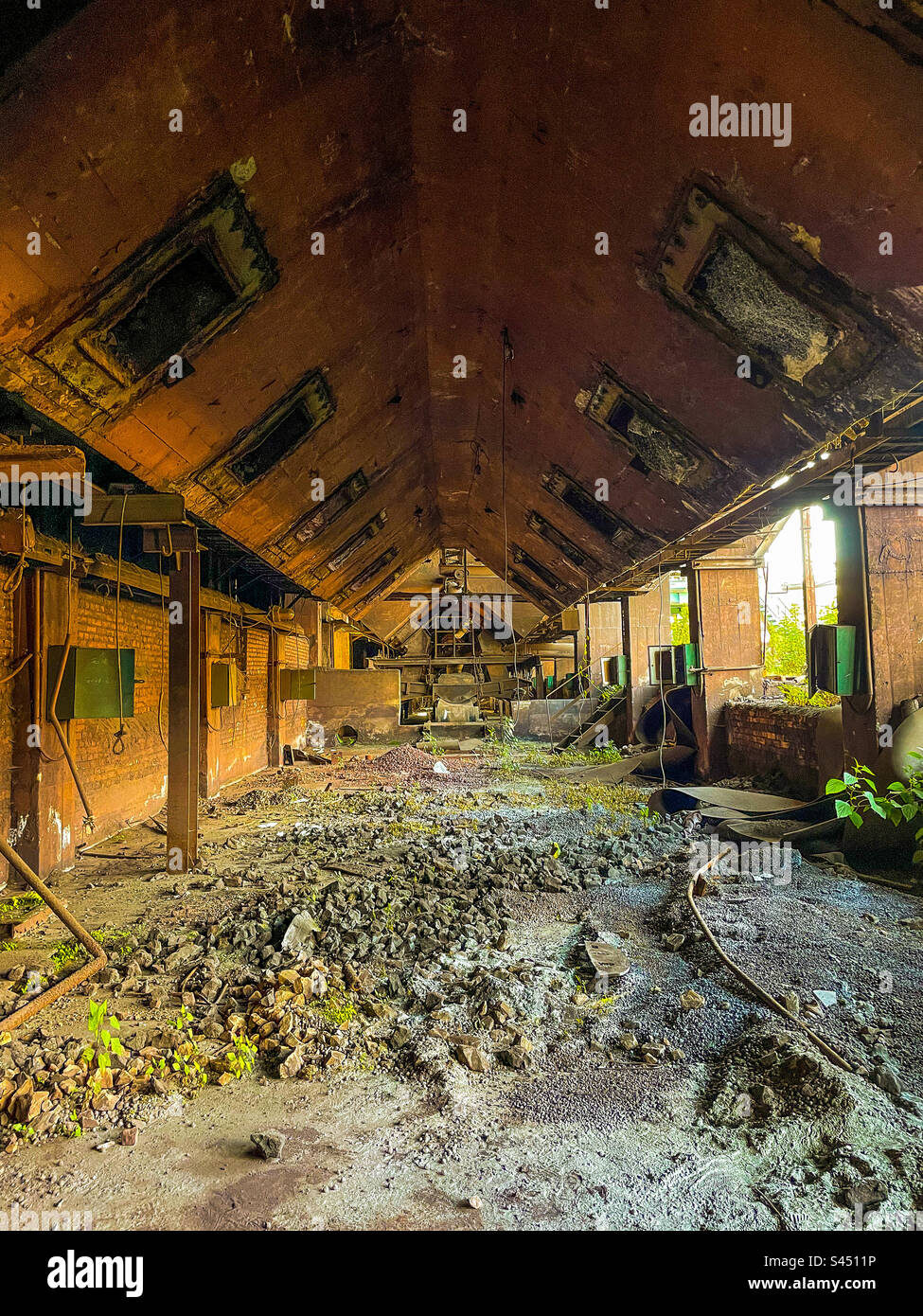 Dump abandoned factory hi-res stock photography and images - Alamy