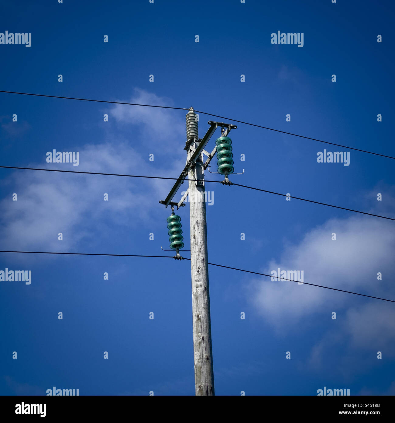 Electrical poles smartphone stock photos and images - Alamy