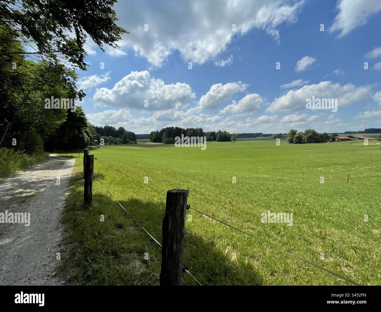 Himmel himmel wolken hi-res stock photography and images - Alamy
