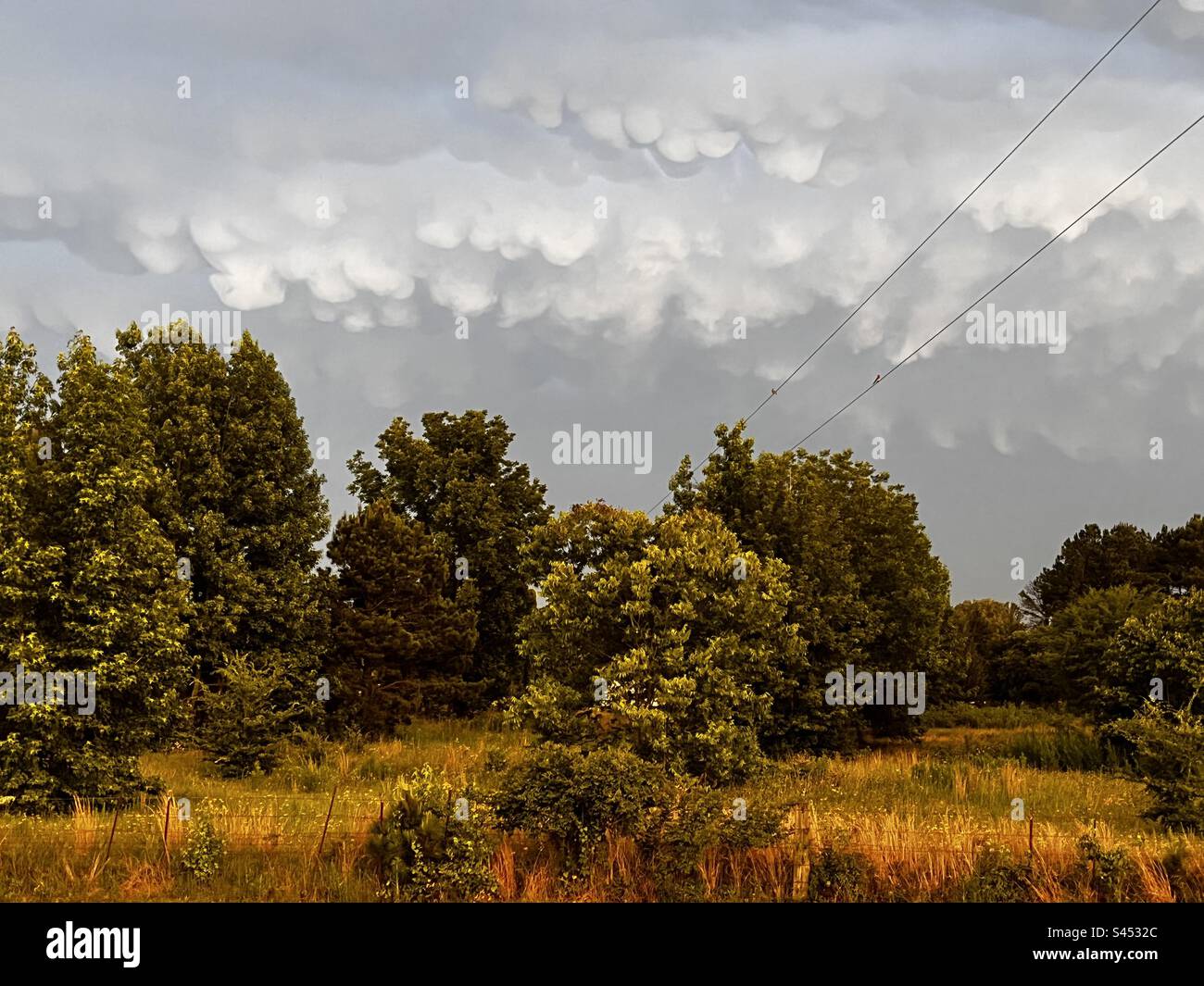 Bubble clouds hi-res stock photography and images - Alamy
