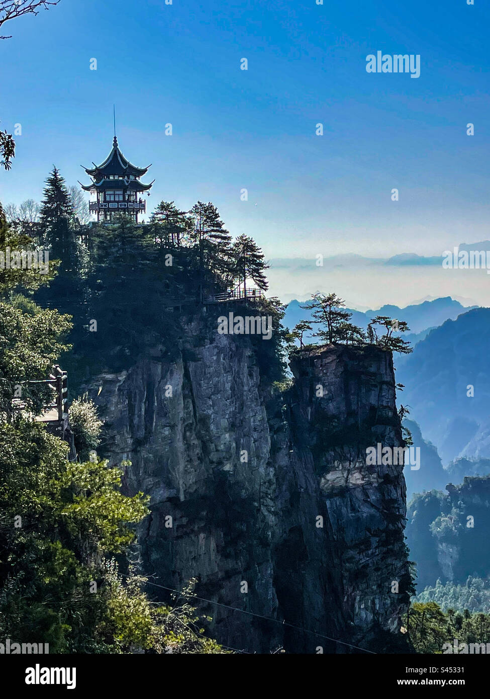 Zhangjiajie pagoda hi-res stock photography and images - Alamy