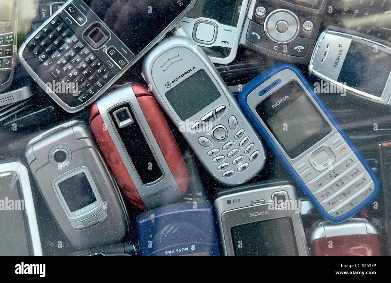 Clutter junk hi-res stock photography and images - Alamy