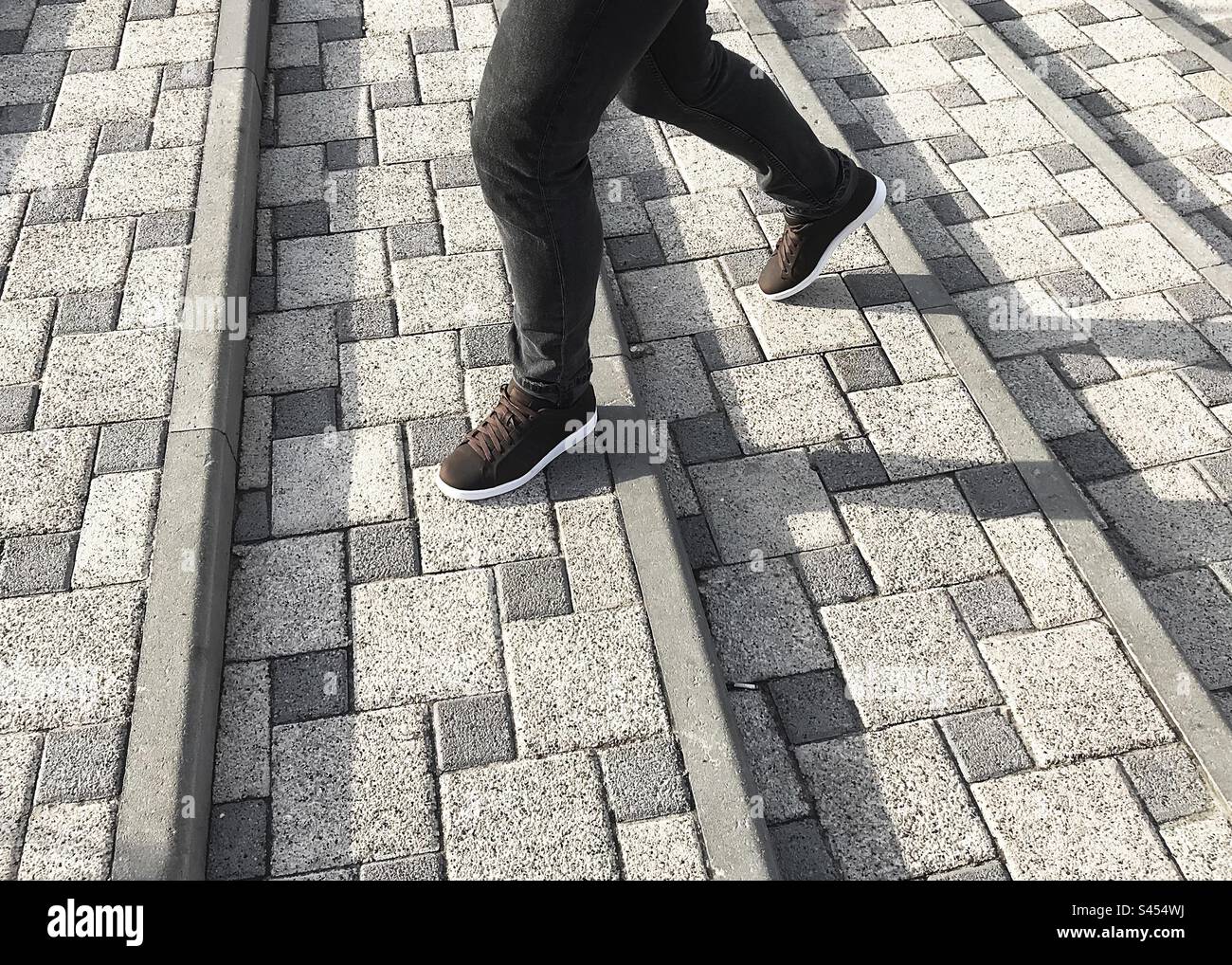 Geometric steps hi-res stock photography and images - Alamy
