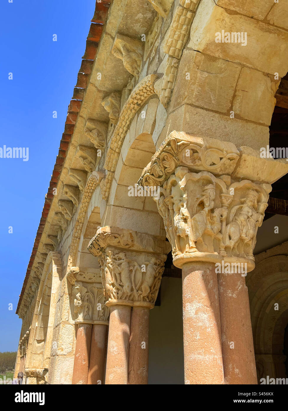Romanesque capitals. Nuestra Señora de la Asuncion church, Duraton ...