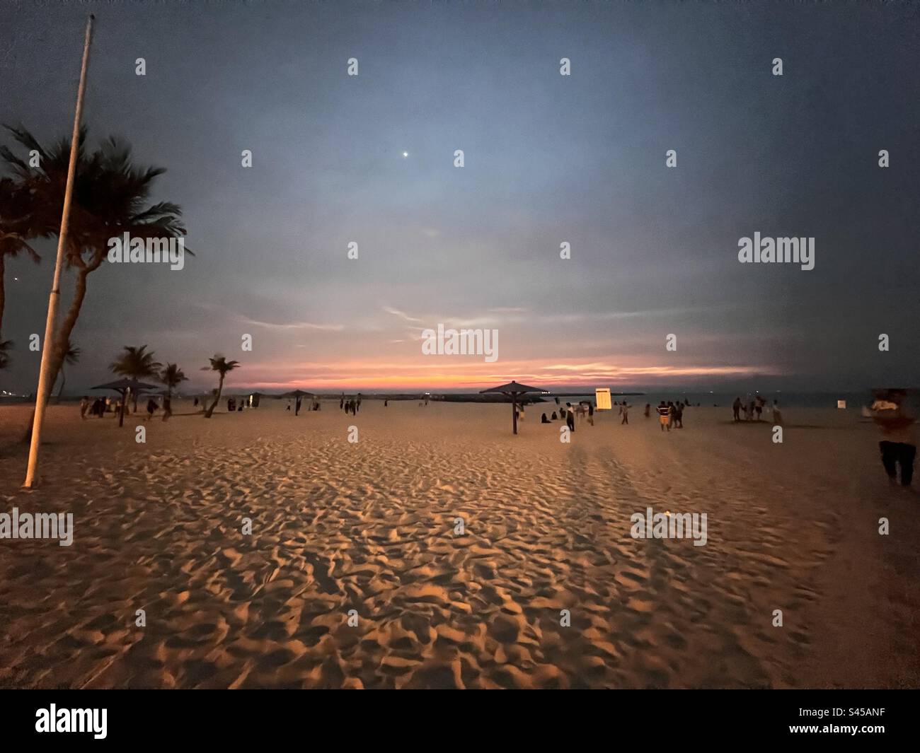 Al mamzar beach dubai hi-res stock photography and images - Alamy