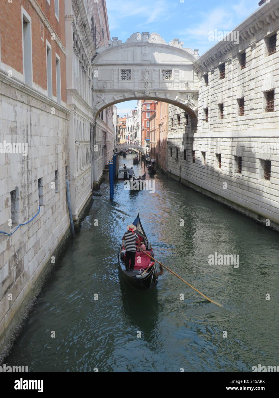 Ponte dei sospiri venezia italia hi-res stock photography and images ...