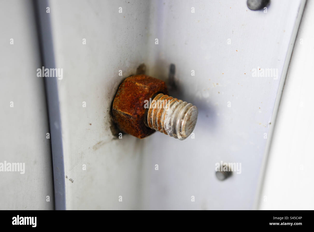Rusty nut and bolt Stock Photo - Alamy