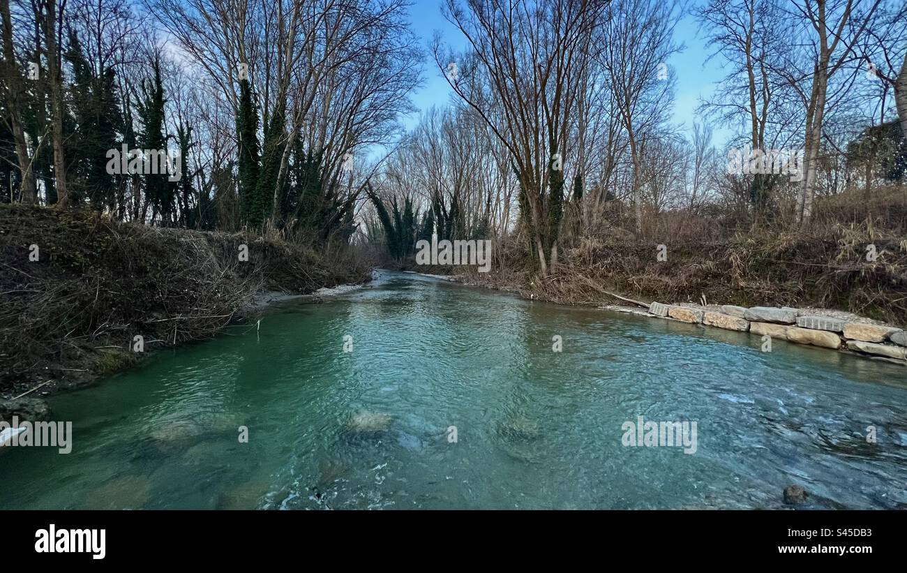 Fiume montone hi-res stock photography and images - Alamy