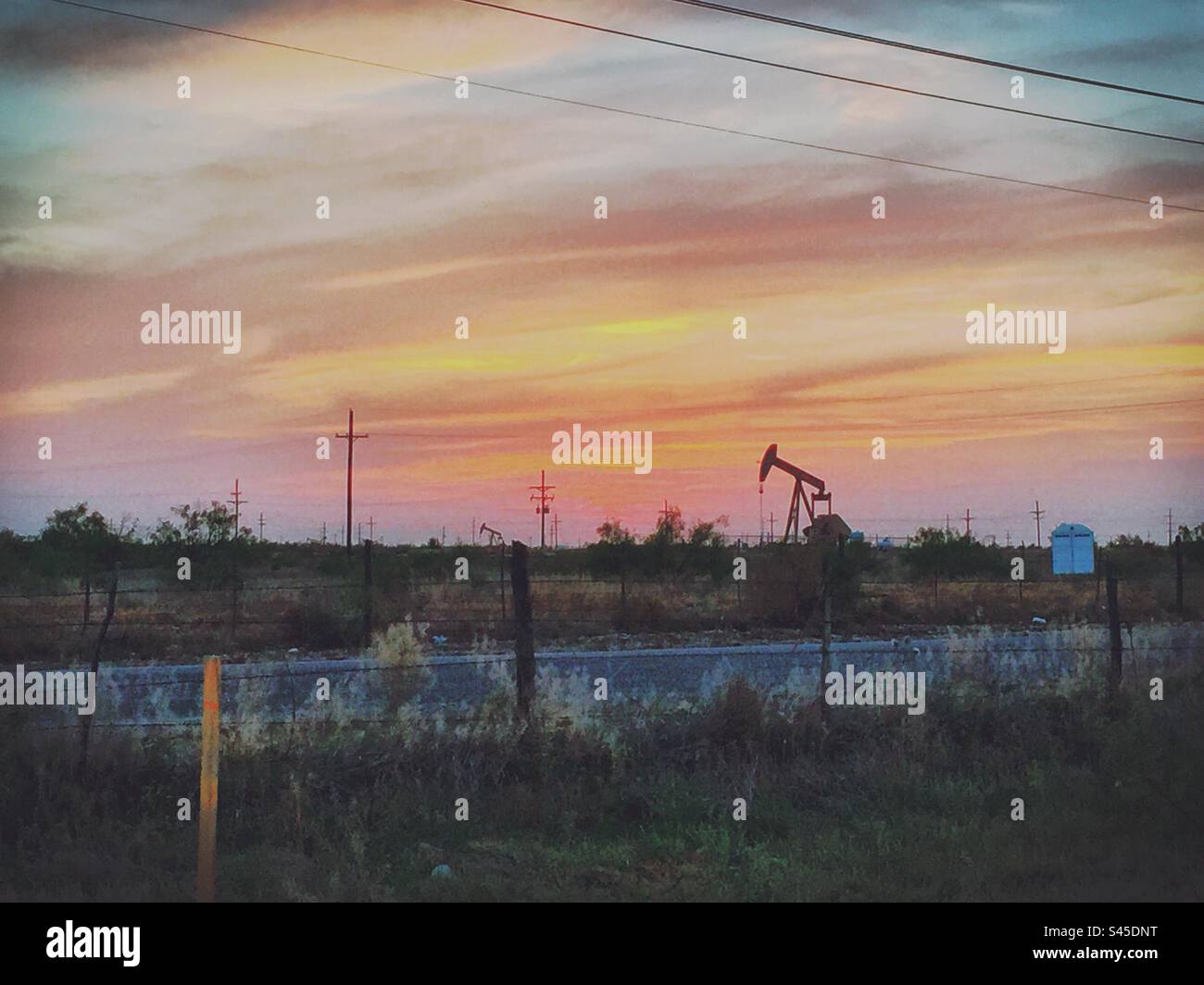 Tumbleweeds texas hi-res stock photography and images - Alamy