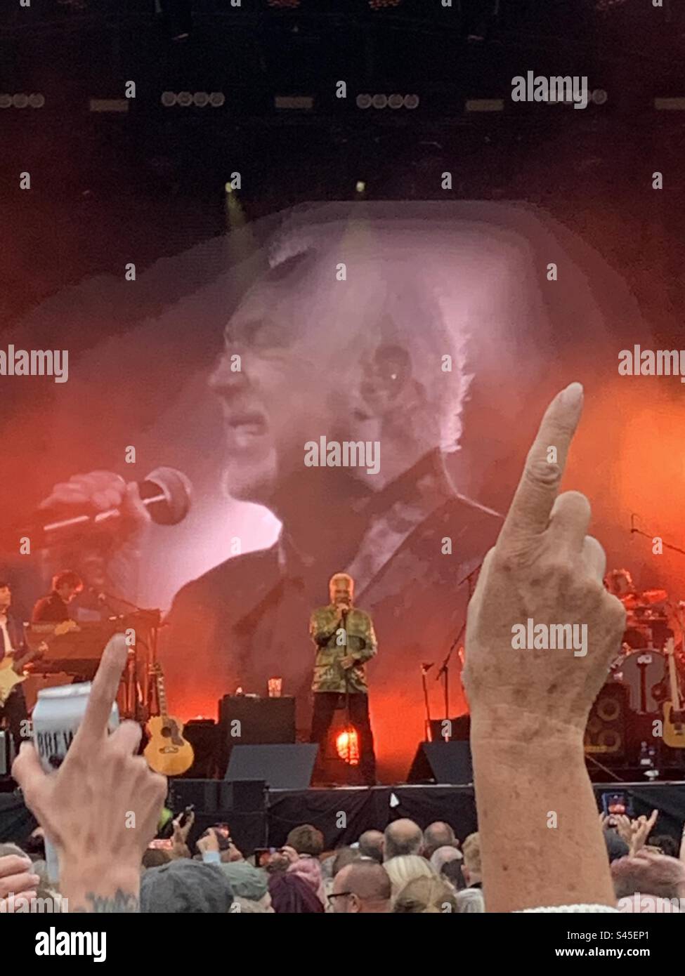 Put your hands up dancing to Tom Jones Stanmer Park Brighton July 2023 ...