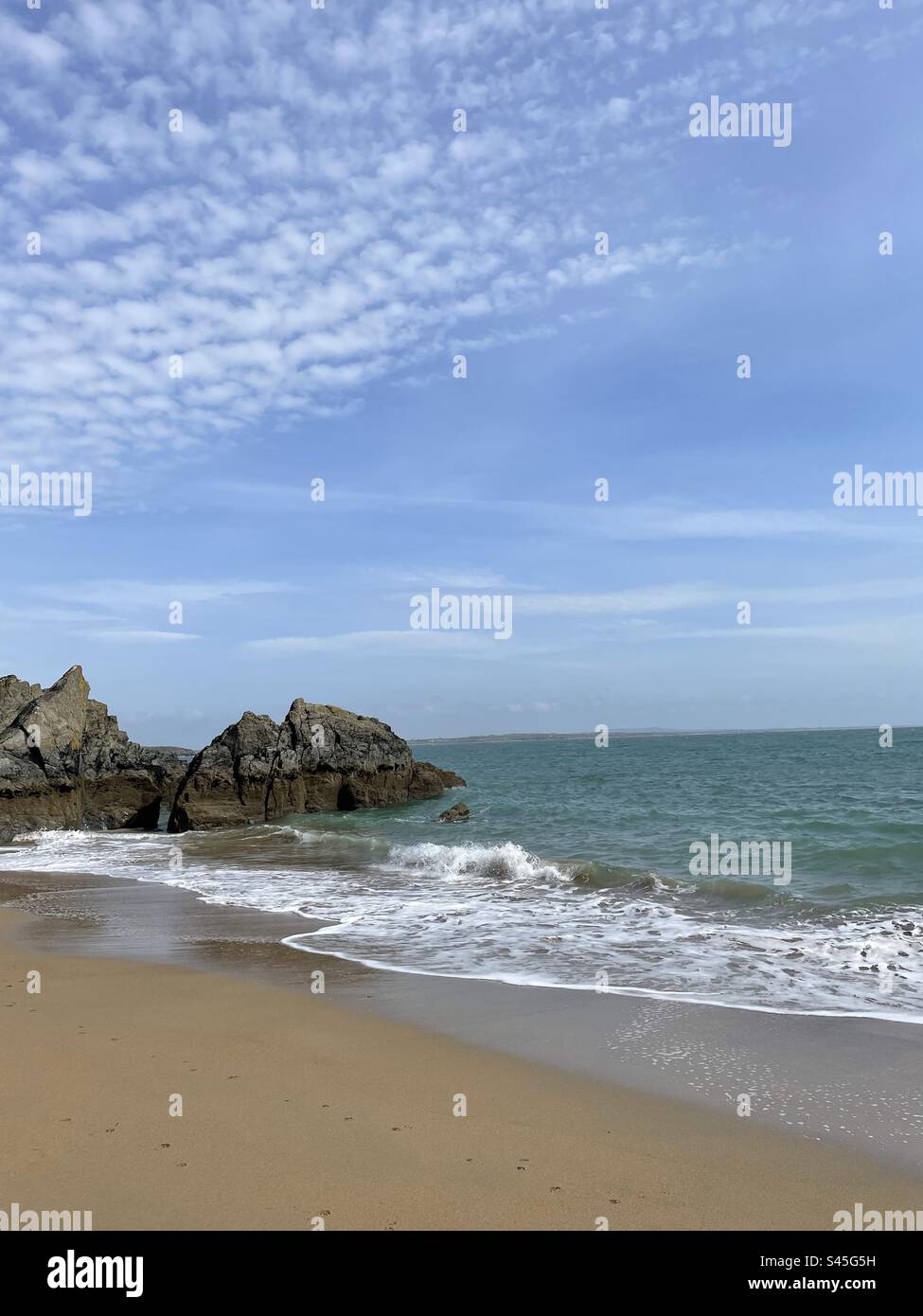Baginbun beach ireland hi-res stock photography and images - Alamy