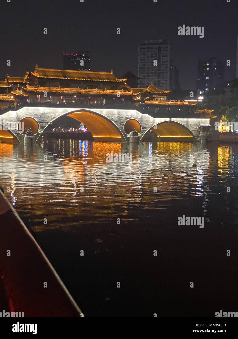 Dongmen hi-res stock photography and images - Alamy