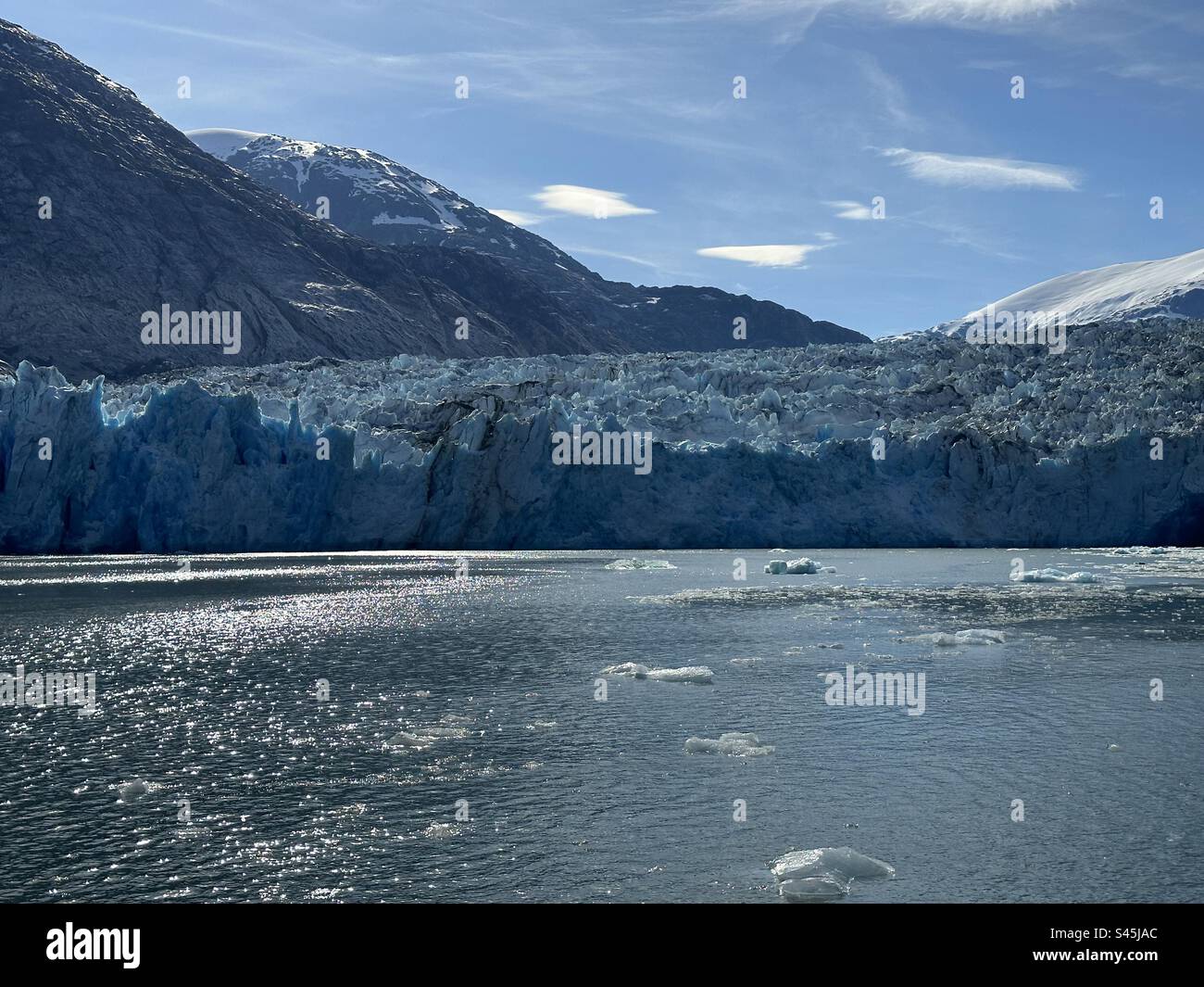 Dawes glacier hi-res stock photography and images - Alamy
