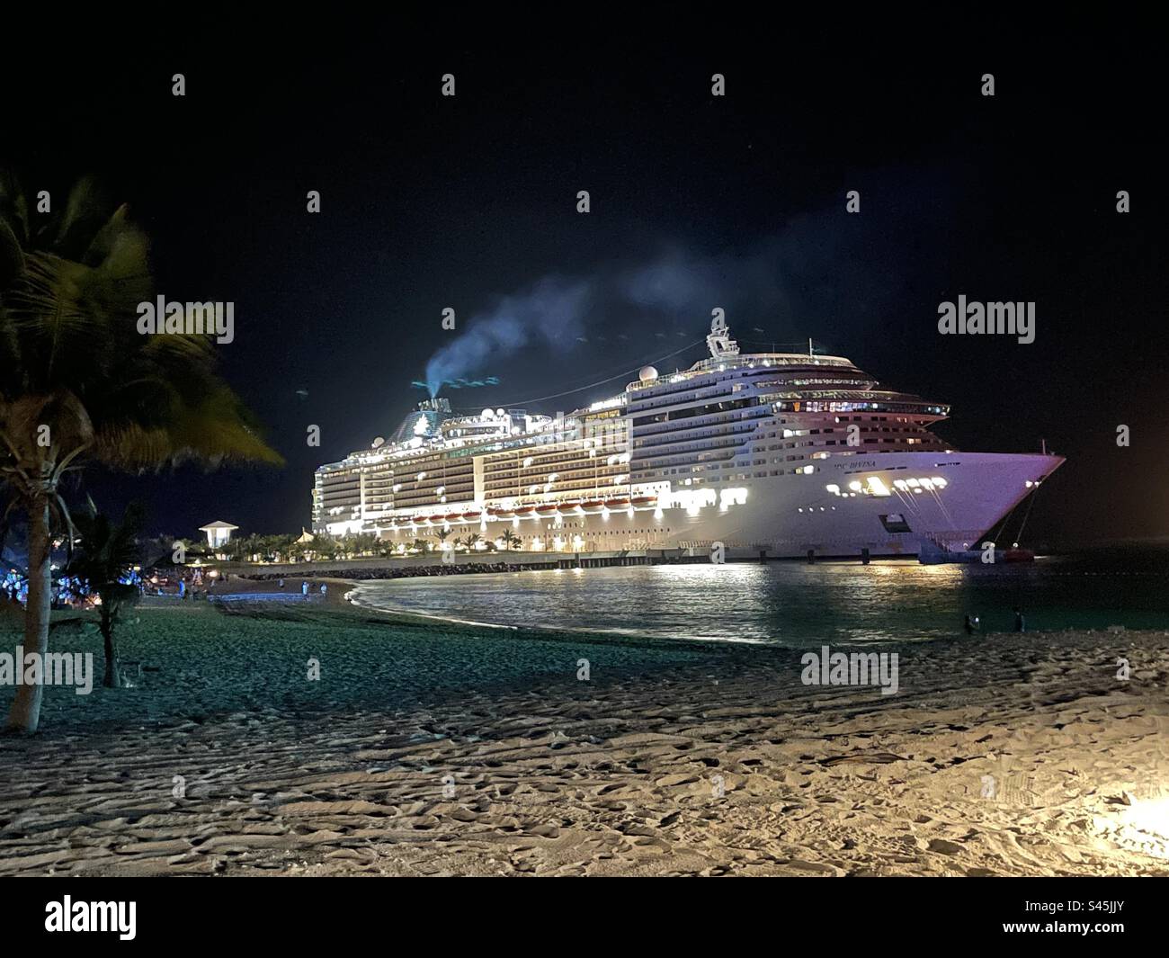 Msc ocean cay hi-res stock photography and images - Alamy