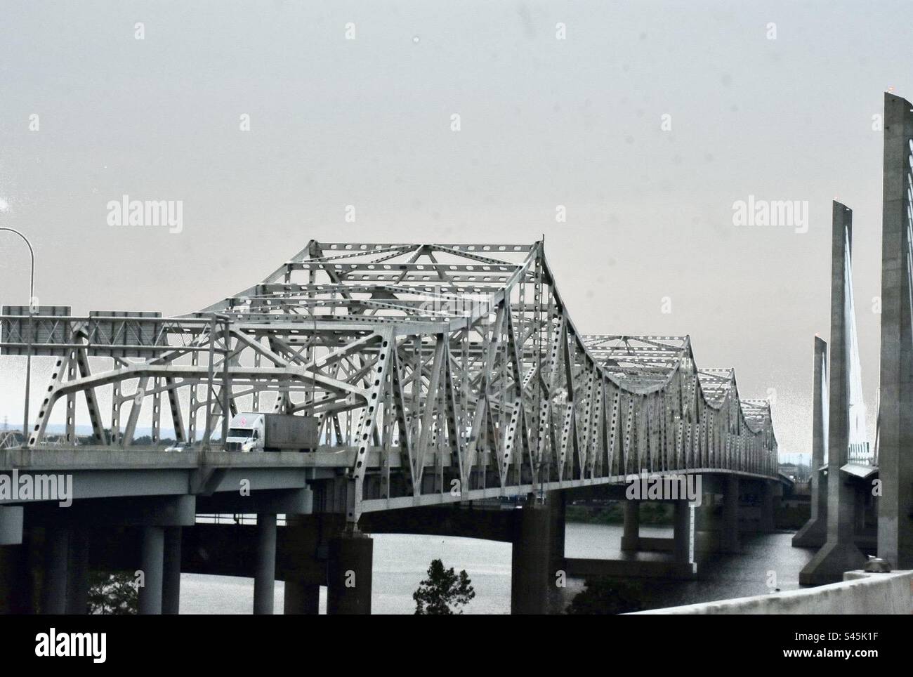Industrial bridge hi-res stock photography and images - Alamy