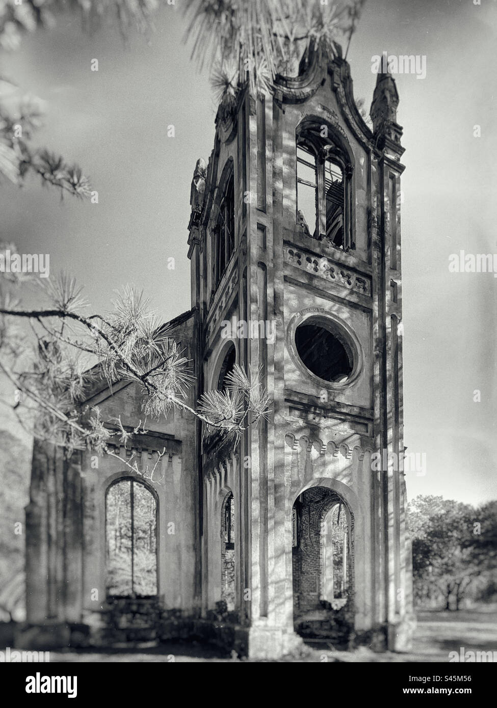 Prince Frederick's Chapel Ruins, Plantersville, South Carolina Stock ...