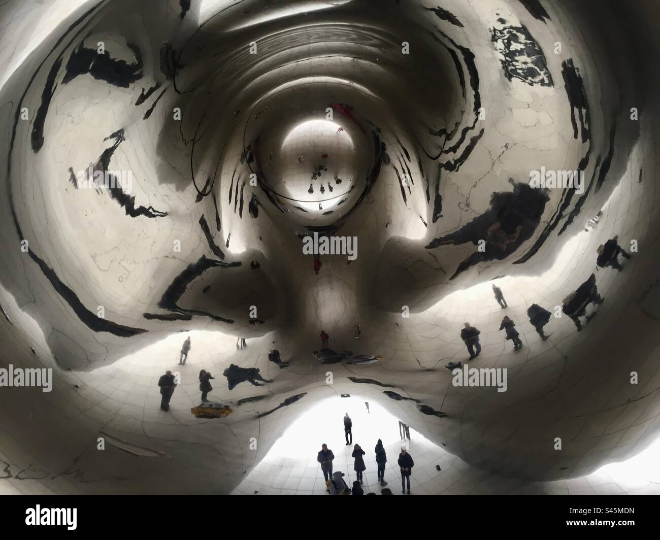 Silver bean chicago hi-res stock photography and images - Alamy