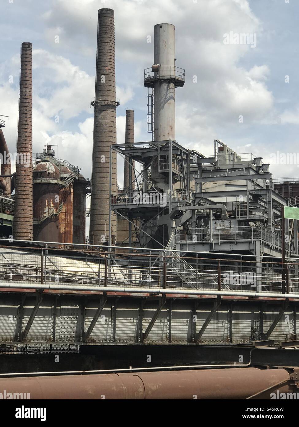 Metall structure hi-res stock photography and images - Alamy