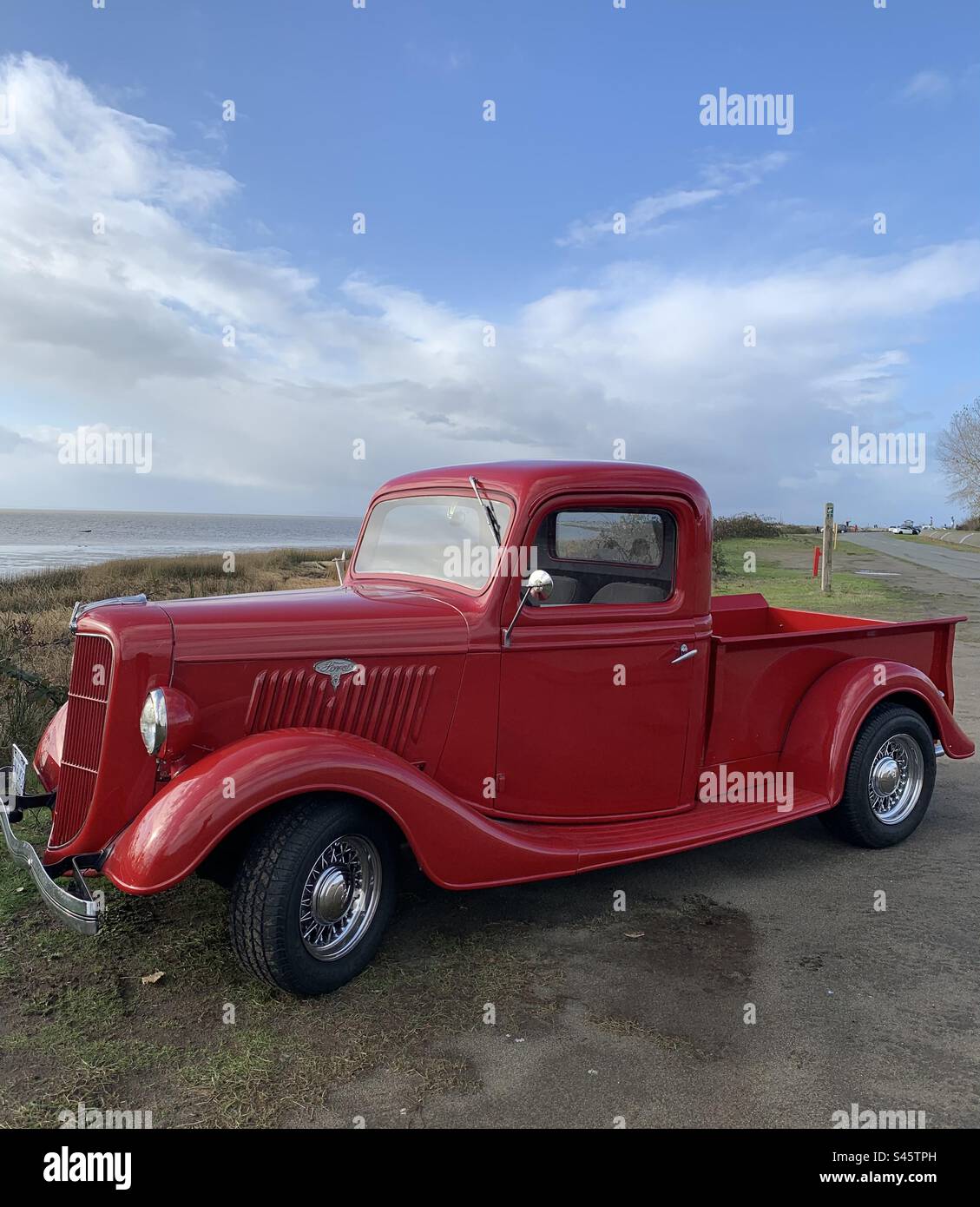 36’ Ford Pickup Stock Photo - Alamy