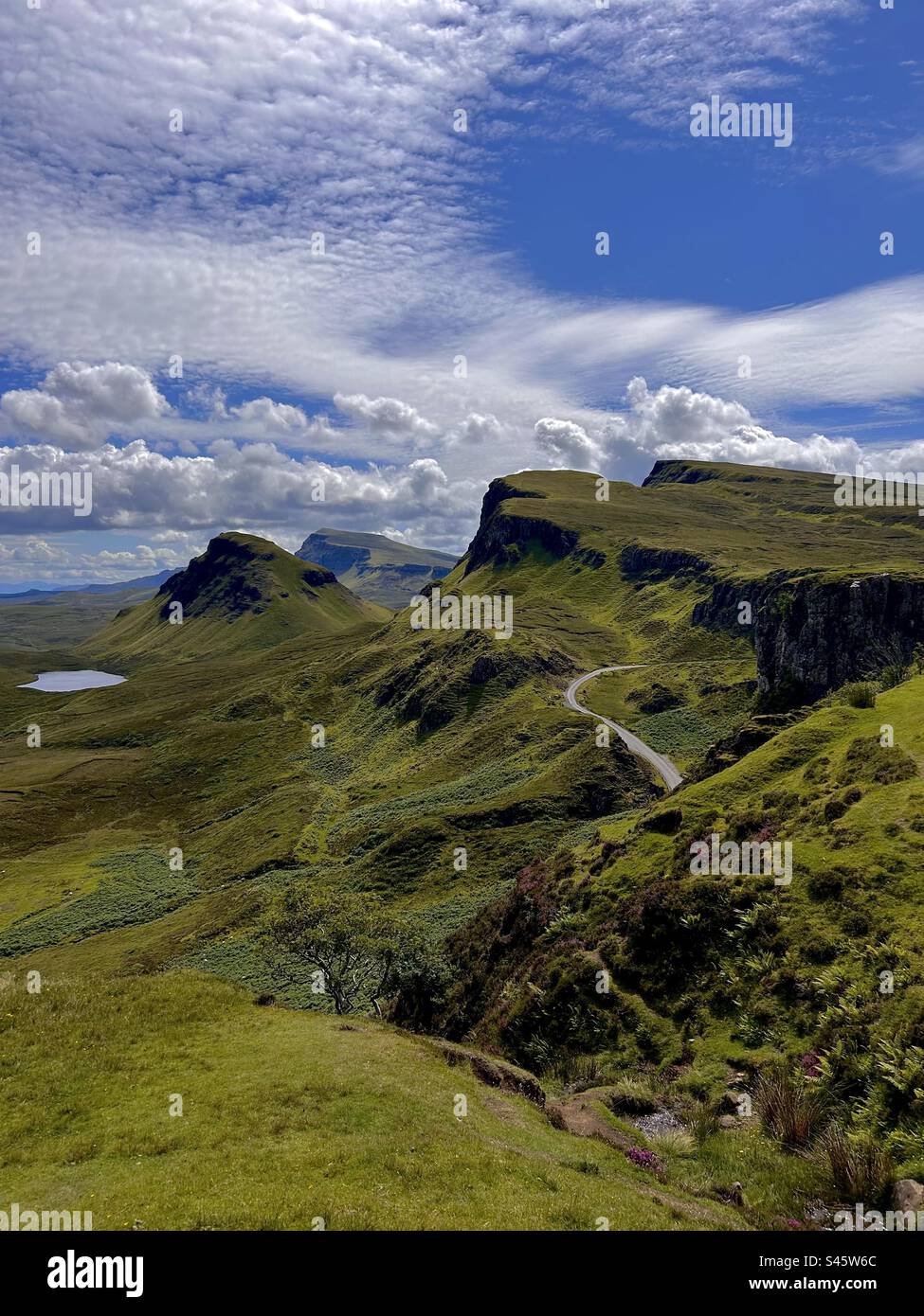Quiraing pass hi-res stock photography and images - Alamy