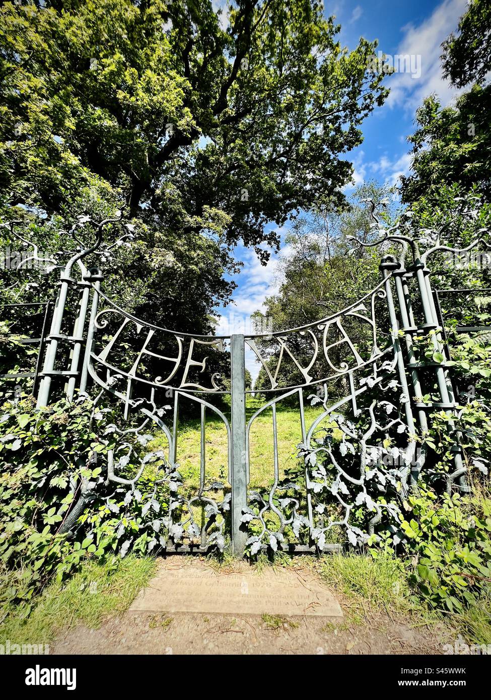 Londonparks hi-res stock photography and images - Alamy