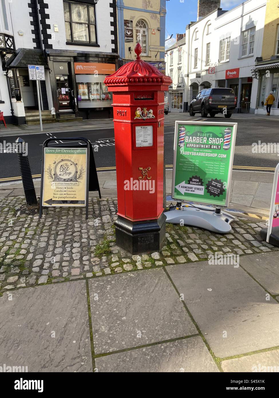 Victorian Post Box Stock Photo - Alamy
