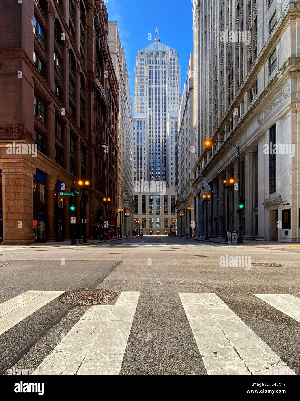 Lasalle street chicago hi-res stock photography and images - Alamy