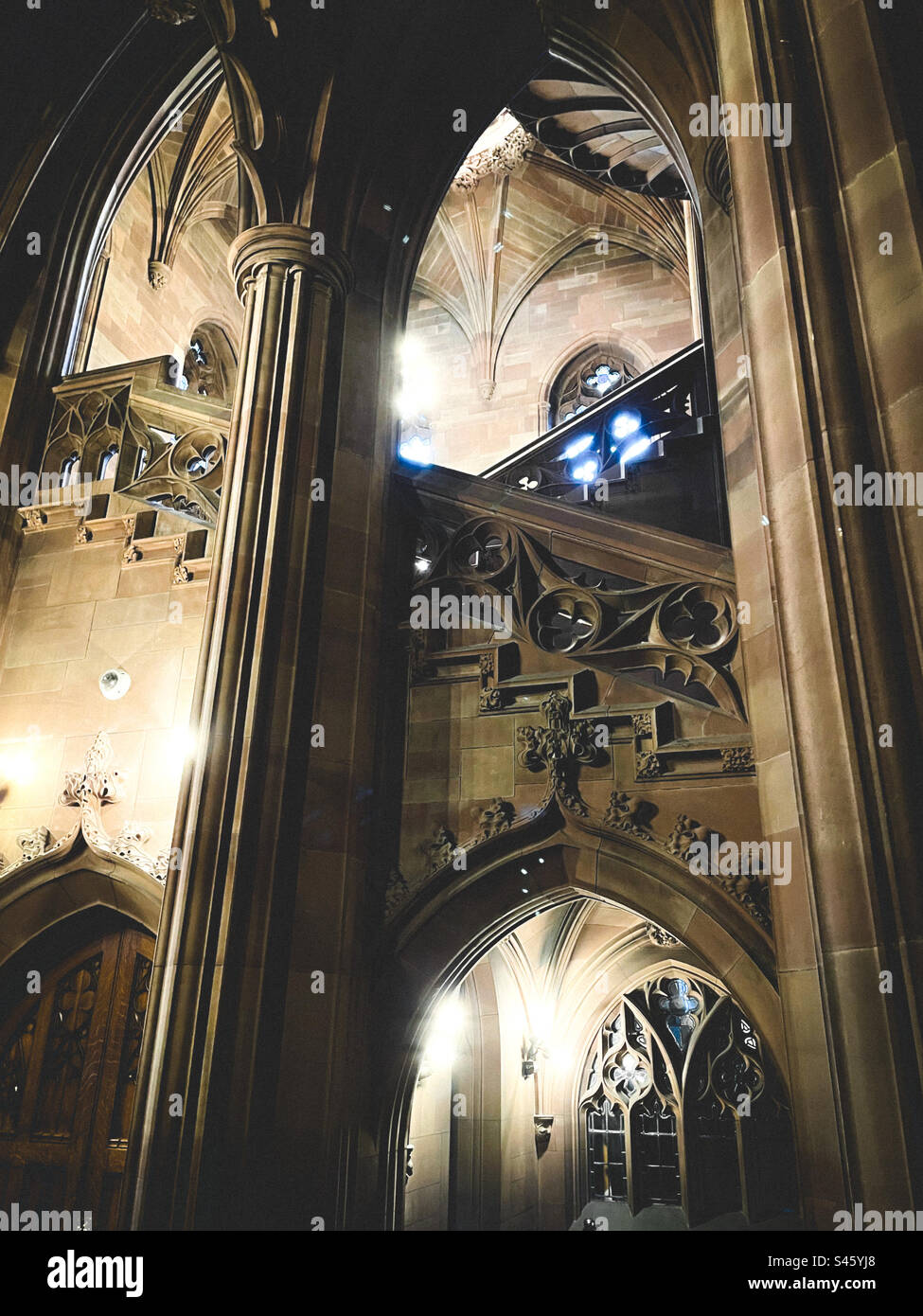 Ryland library and manchester hi-res stock photography and images - Alamy
