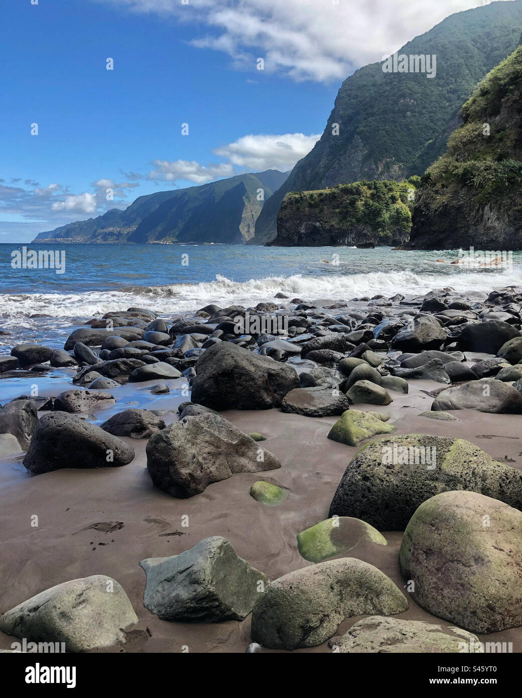 Portugal beach sand madeira hi-res stock photography and images - Alamy