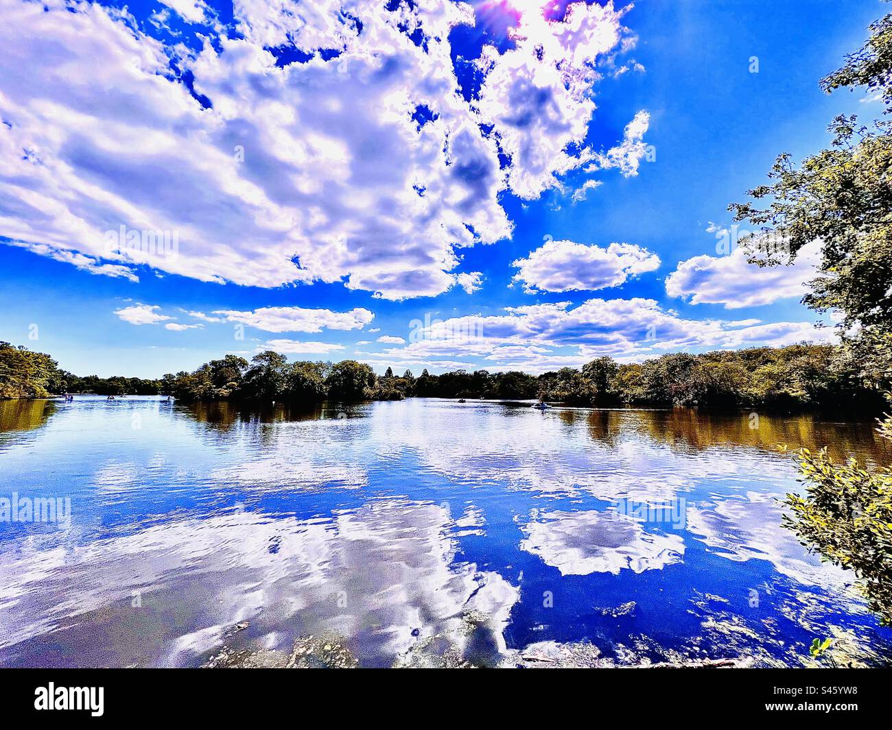 Reflecting outdoors hi-res stock photography and images - Alamy