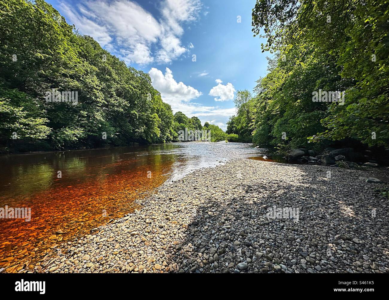 Pebble banks hi-res stock photography and images - Alamy