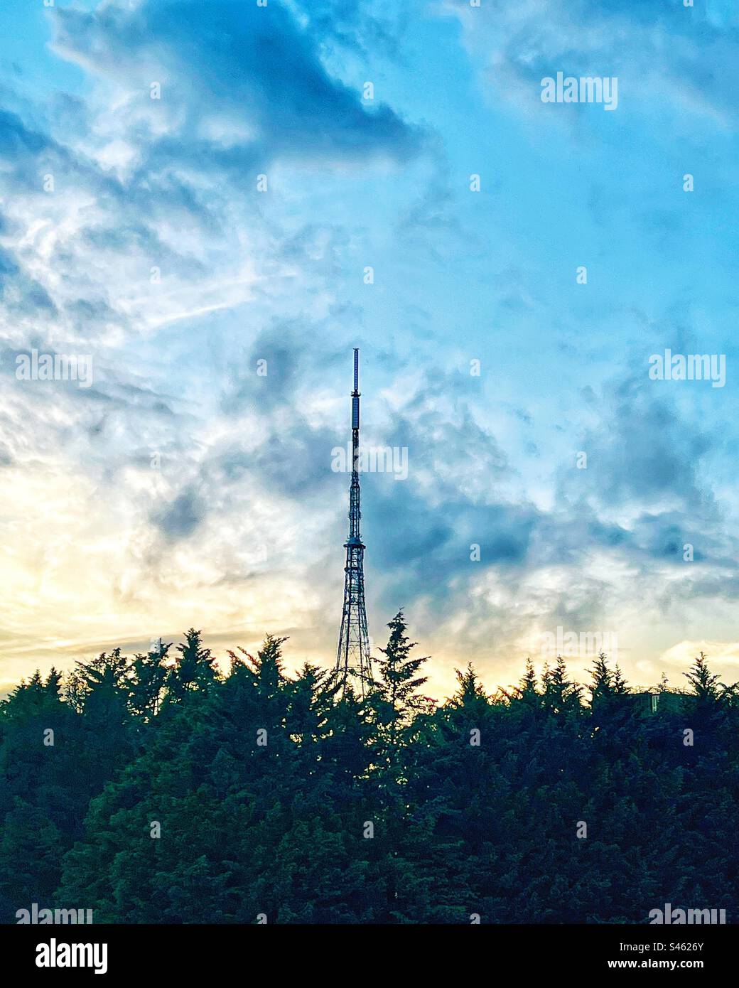 Crystal palace transmitter hi-res stock photography and images - Alamy