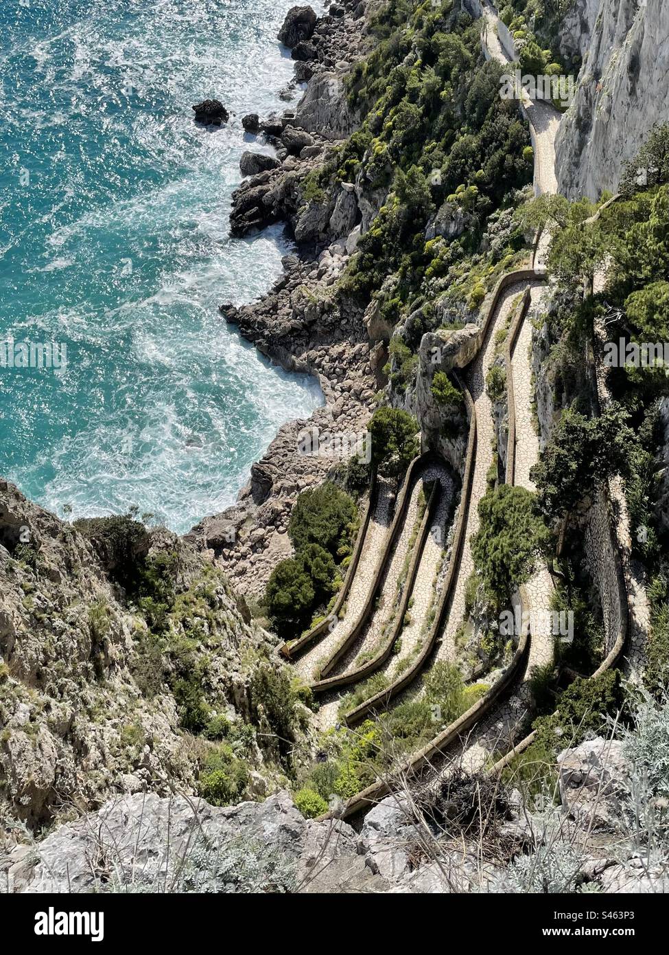 Snaking lines hi-res stock photography and images - Alamy