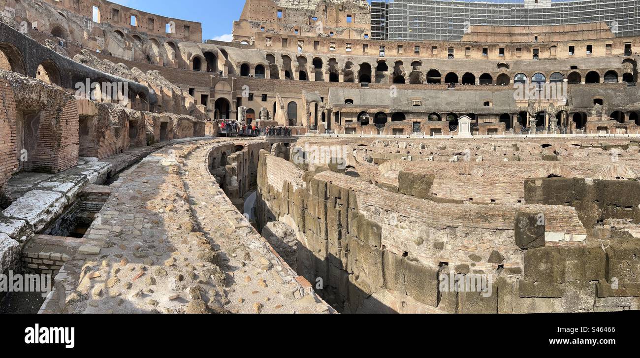 Welcome to rome hi-res stock photography and images - Alamy