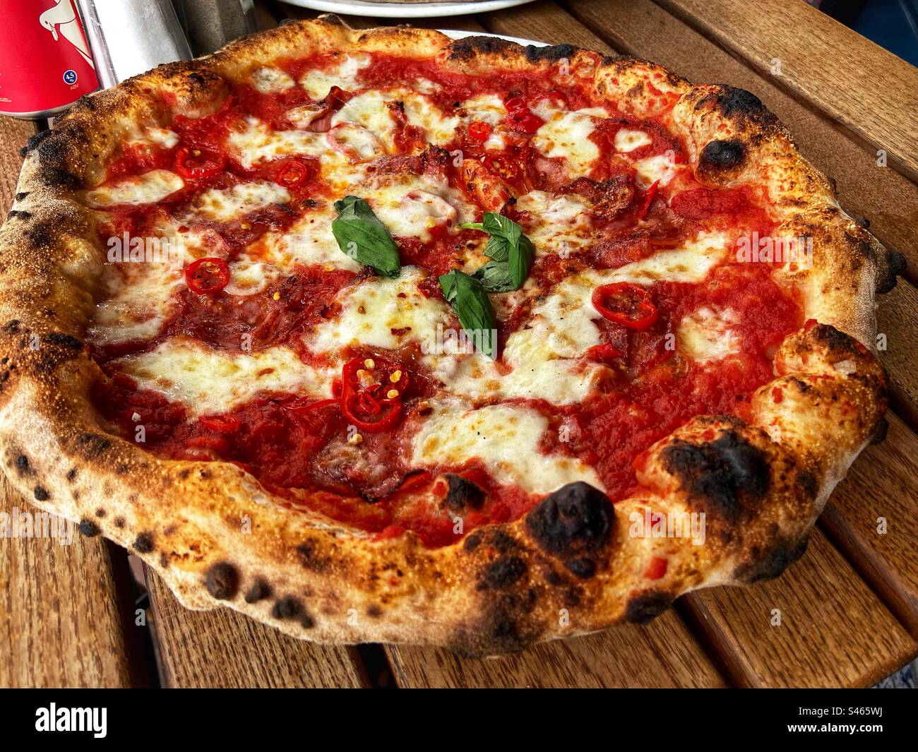Pizza, Lunchtime, Fatto A Mano, Brighton Stock Photo - Alamy