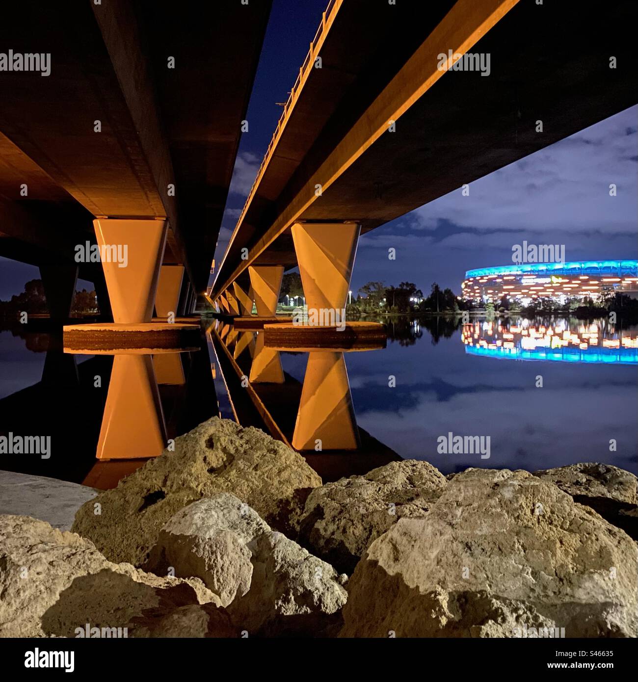 Perth stadium hi-res stock photography and images - Alamy