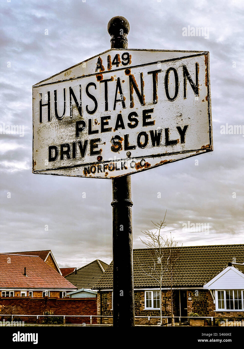 Vintage Road Sign- Hunstanton Stock Photo - Alamy