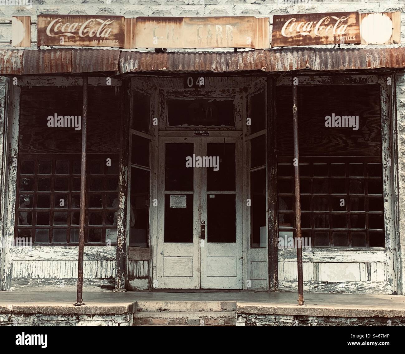 Old coca cola signs hi-res stock photography and images - Alamy