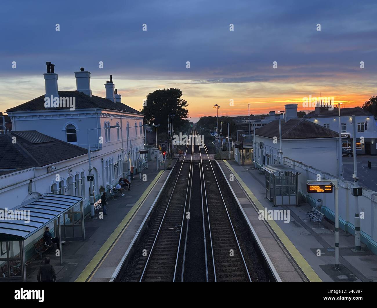 Hove station sussex hi-res stock photography and images - Alamy