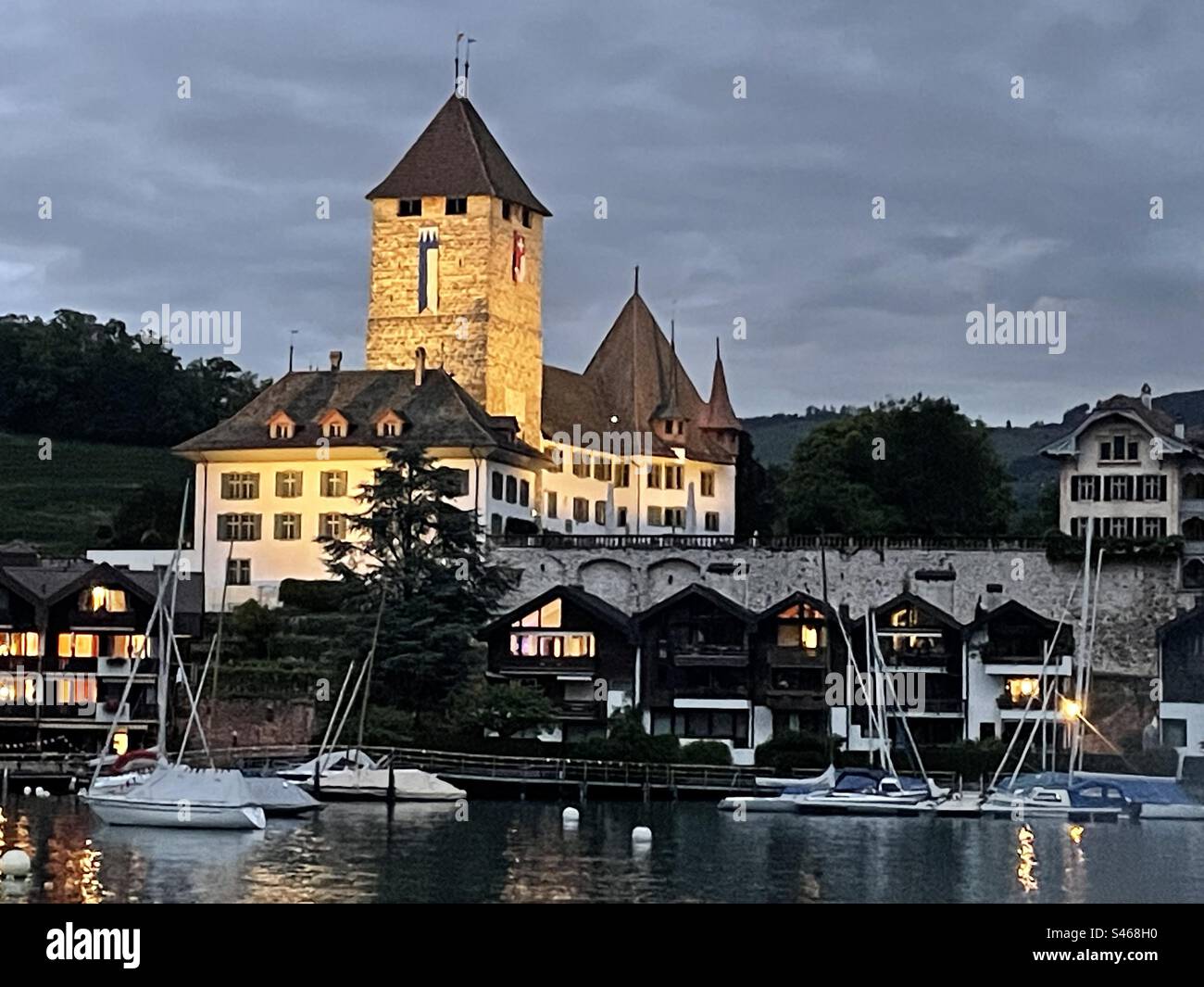 Spiez lake thun hi-res stock photography and images - Alamy