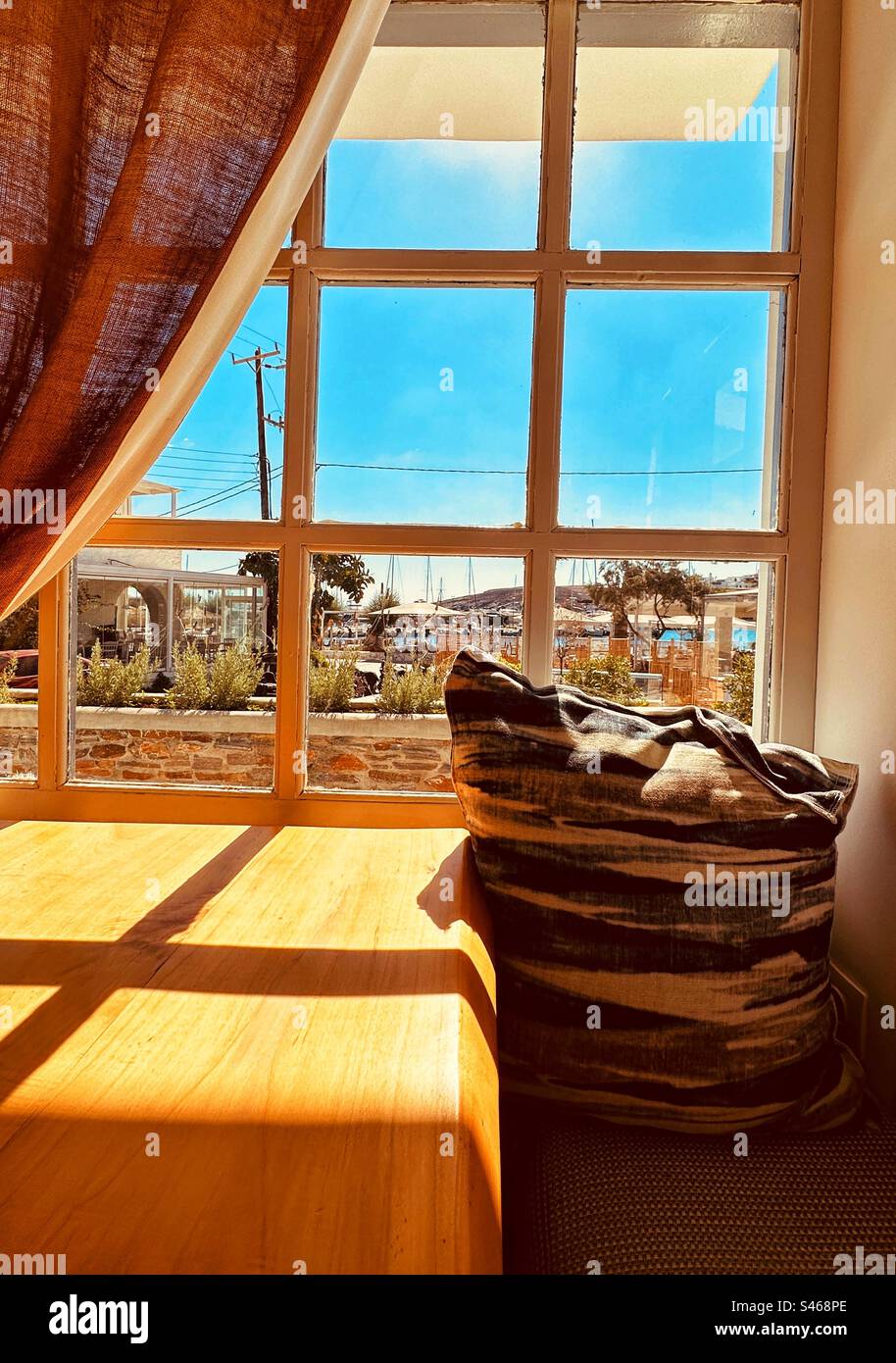 Breakfast in the sun Stock Photo - Alamy