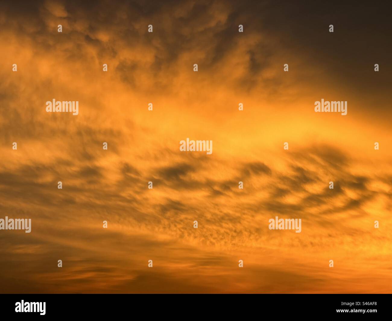 Fire sky hi-res stock photography and images - Alamy