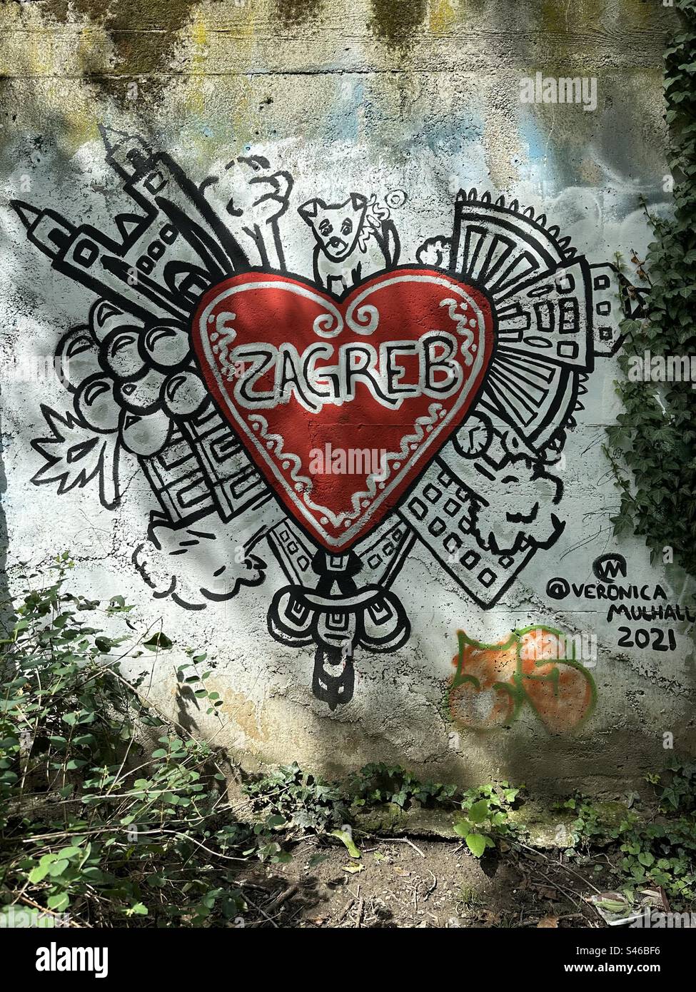 Heart of Zagreb graffiti Stock Photo - Alamy
